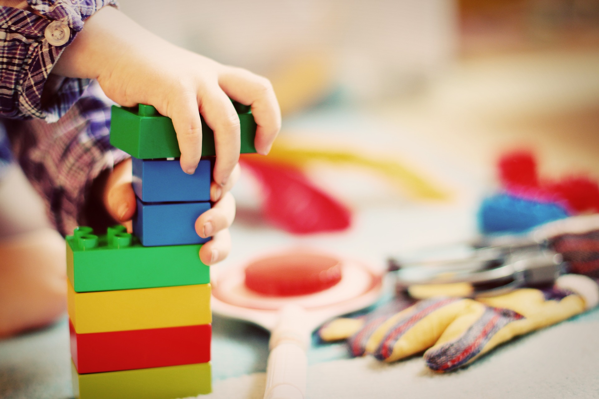 Featured Stories - Thumbnails - École Larson Elementary