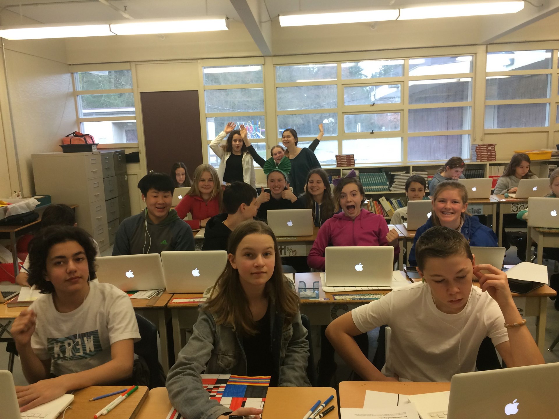 Images - Thumbnails - École Ross Road Elementary